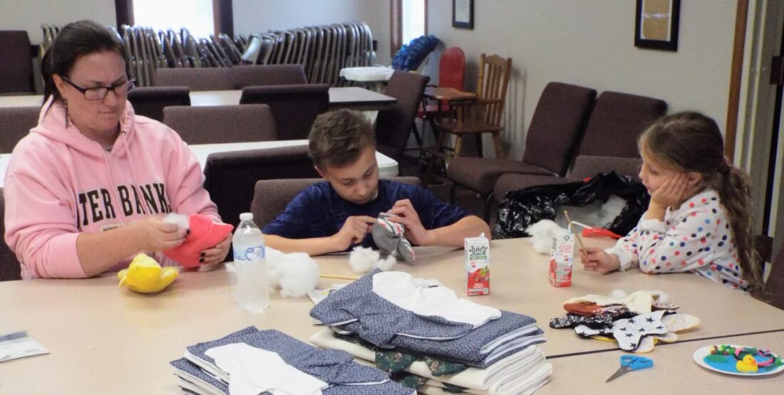 Local group’s Burden Bears bring comfort to hospice patients | News ...